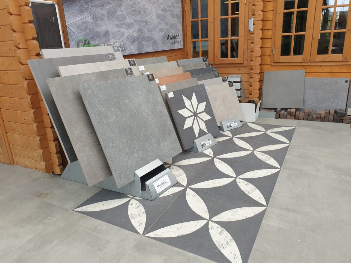 Waar moet je op letten bij het kopen van tuintegels?